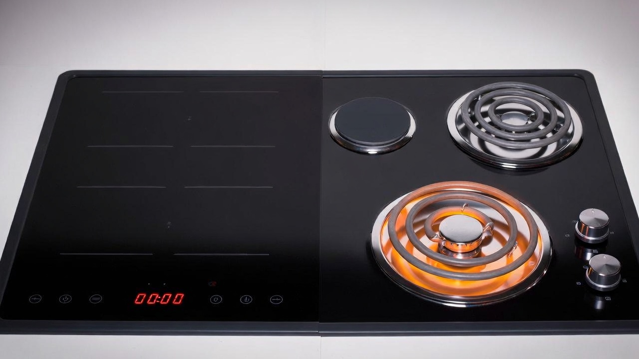 Induction Cooktop vs Electric Cooktop | Kitchen Clue